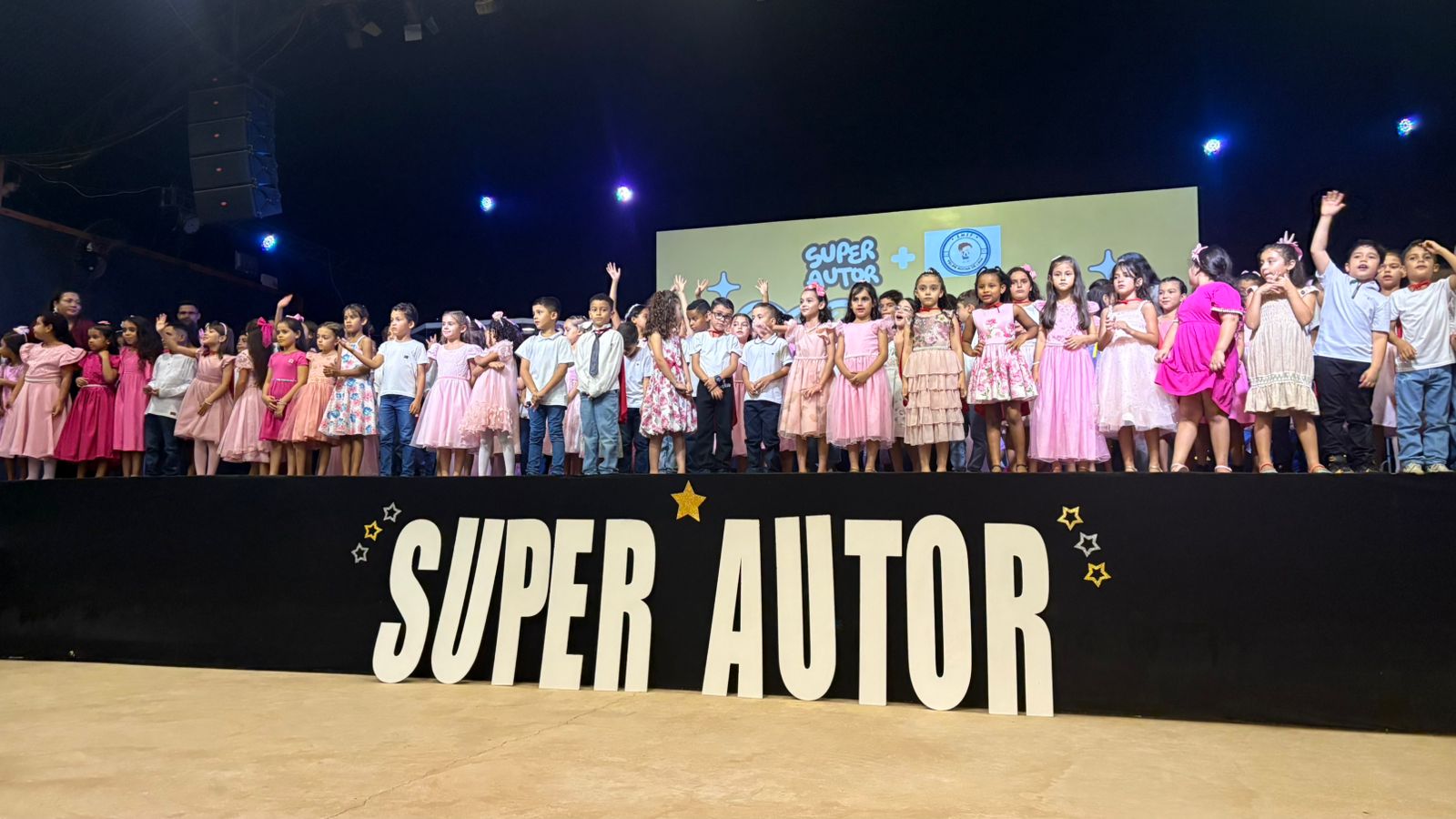 PROJETO SUPER AUTOR: Estudantes da Escola Felipe Rocha de Lima realizam ...