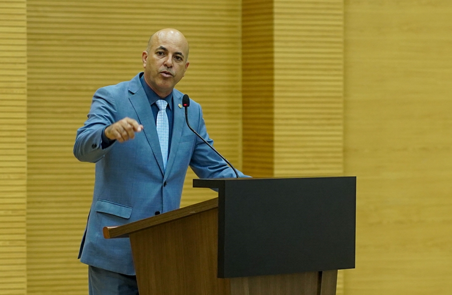 ISMAEL CRISPIN: Deputado alerta para os riscos da fumaça no clima e na ...