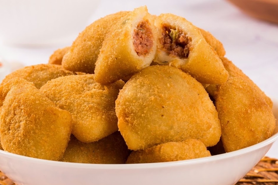 RECEITA: Aprenda a preparar deliciosos risoles de carne ...
